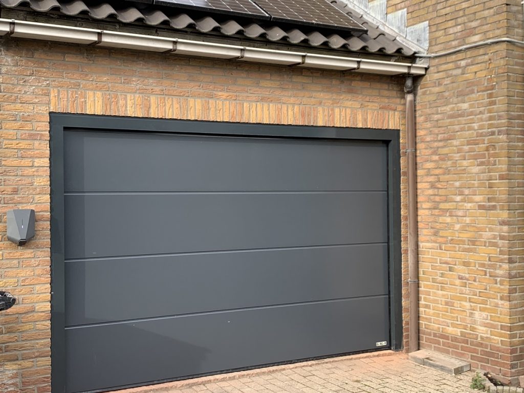 Berger Garagedeuren 4-6 Meter Breed–Geïsoleerd en Duurzaam